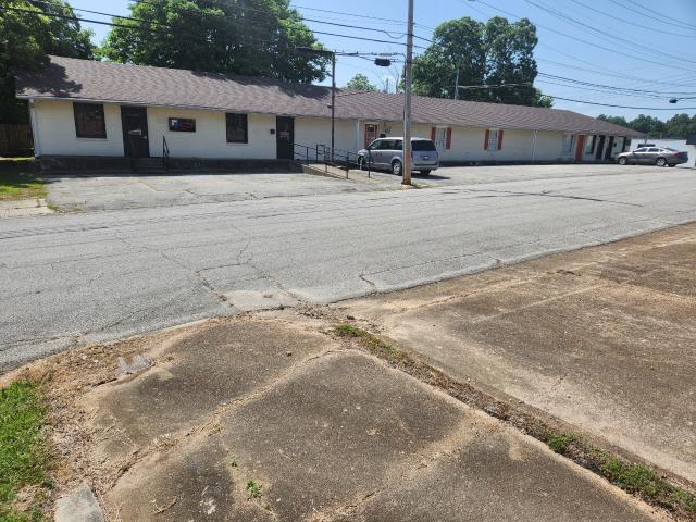 107 S Wilson Ave