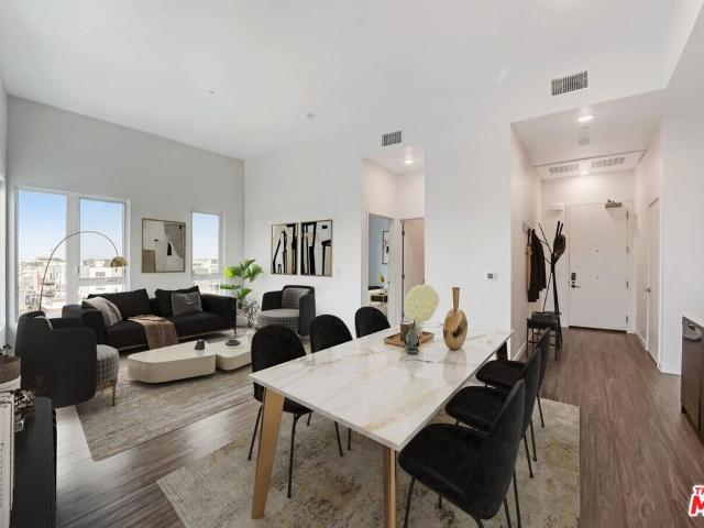 107 S Hewitt St, Unit 302, Los Angeles, CA 90012 | MLS #25617