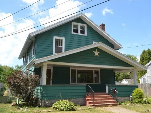 107 S Main St, Angola, NY 14006