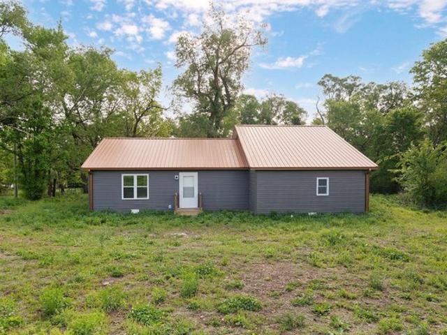 107 S Old Highway 39, South Greenfield, MO 65752