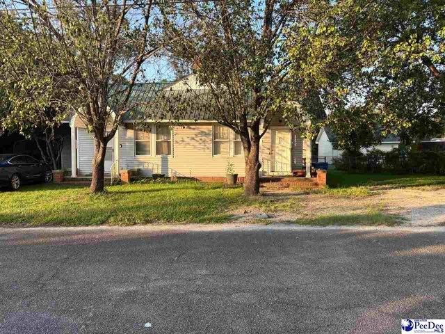 107 S Spain St, Darlington, SC 29532