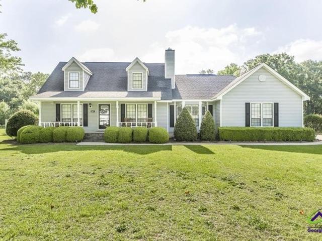 107 S Springs Dr, Bonaire, GA 31005