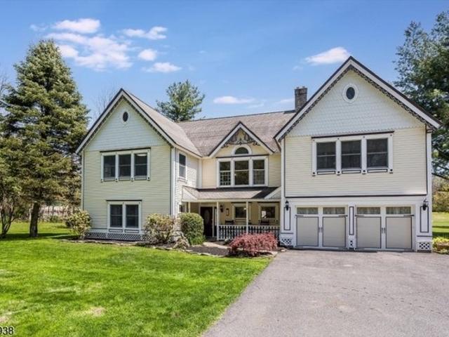 107 South St, Frelinghuysen, NJ 07821