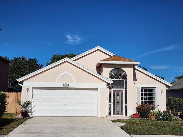 107 Saratoga Blvd E, Royal Palm Beach, FL 33411