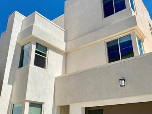 107 Sculpture Irvine, CA 92618