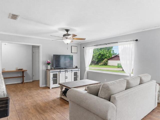 107 Sequoia Drive