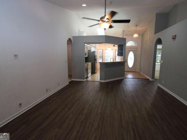 107 Shearman Way