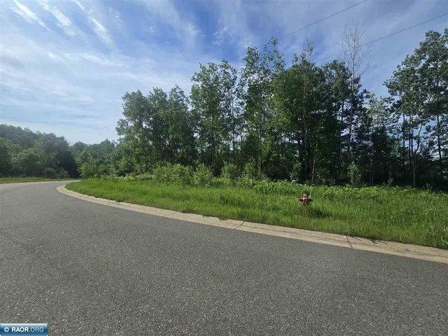107 Stubler Dr, Buhl, MN 55713