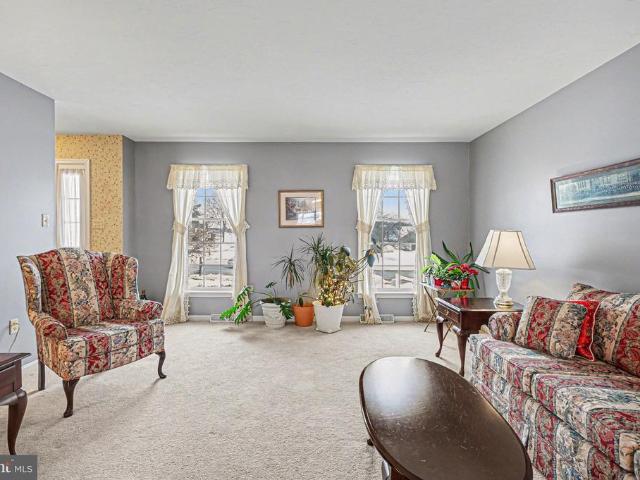 107 Summer House Lane