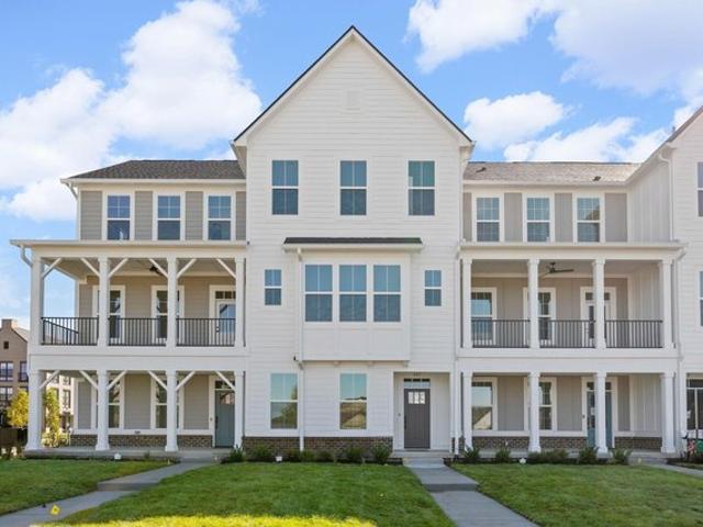 107 Parkerwood Ln, West Lafayette, IN 47906