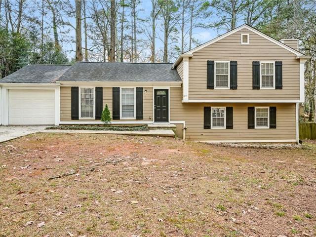 107 Parkview Dr, Stockbridge, GA 30281 | MLS #7700 | Compass