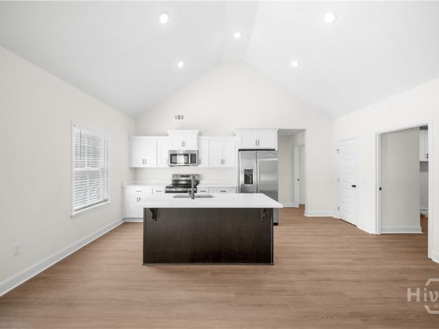 107 Pin Oak Lane # 4