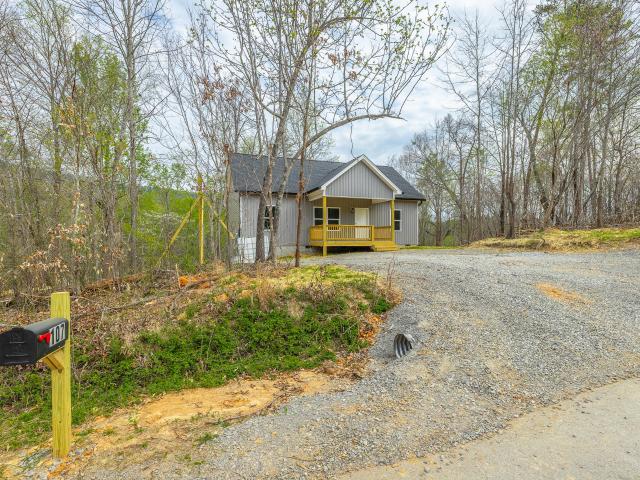107 Pineway Circle