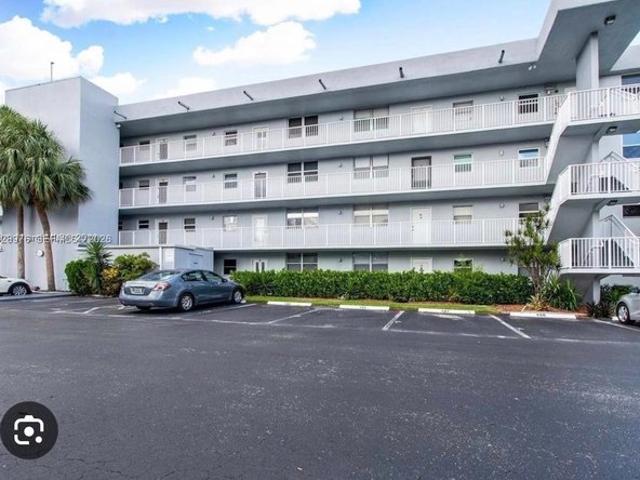 107 Royal Park Dr Apt 4F, Oakland Park, FL 33309