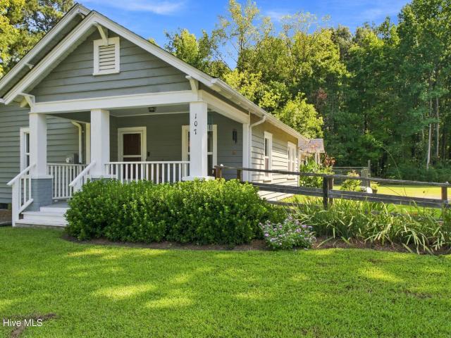 107 Ray Farmer Road