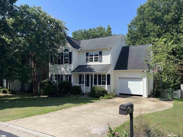 107 Riverside Chase Cir, Greer, SC 29650