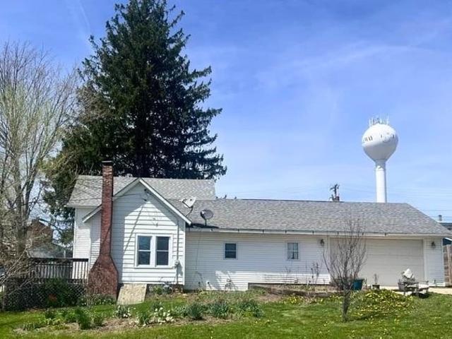 107 Richards St, Ridgeway, WI 53582
