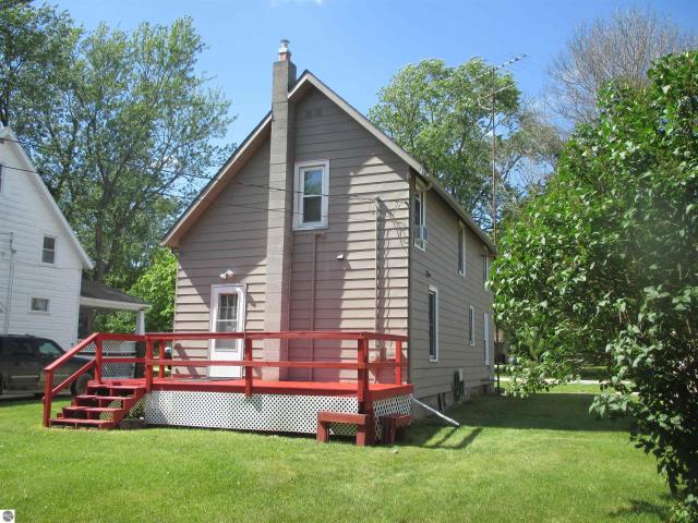 107 W Hall Street