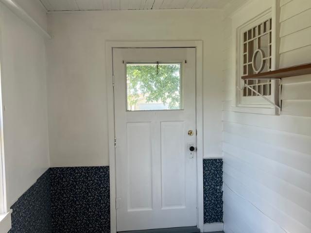 107 W Palmer Street