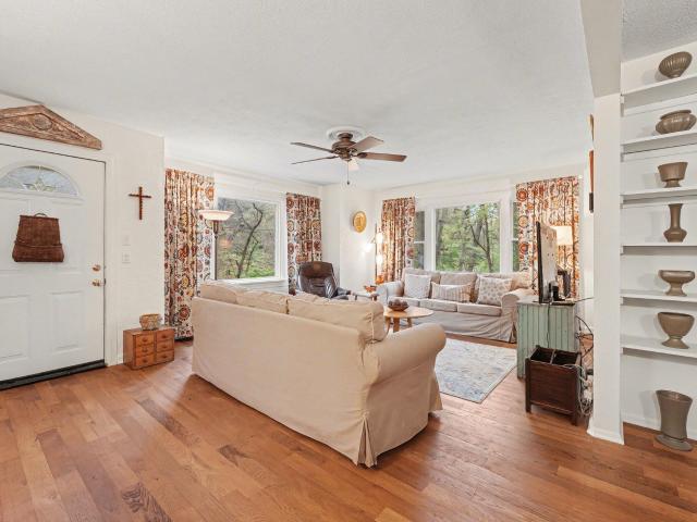 107 W Stillwater Avenue
