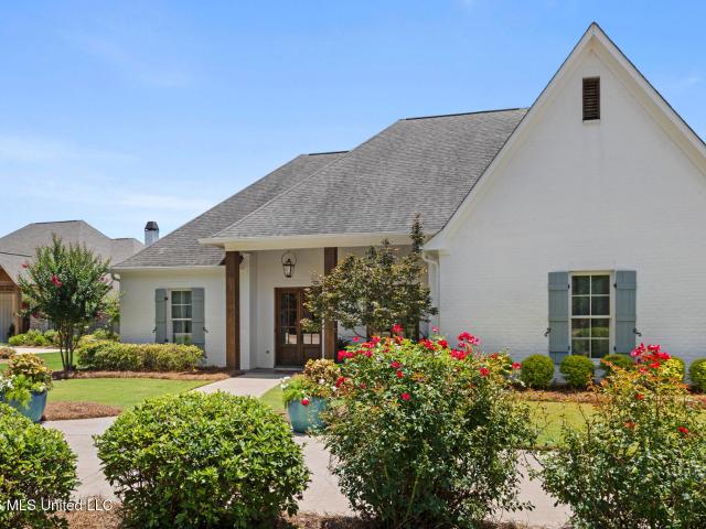 107 Waterford Lane