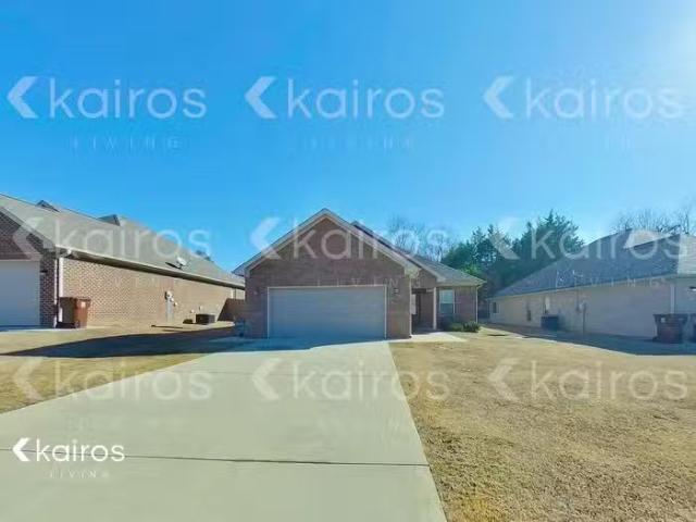 107 White Water Ln. 107 White Water Ln