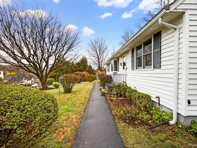 107 Whittier Drive