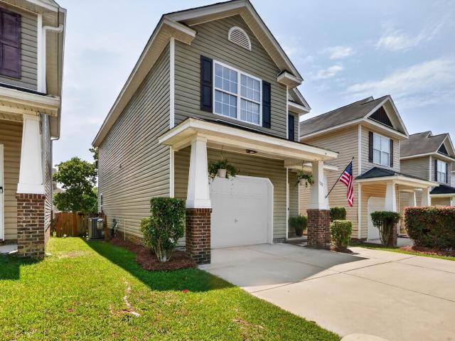 107 Whitton Court