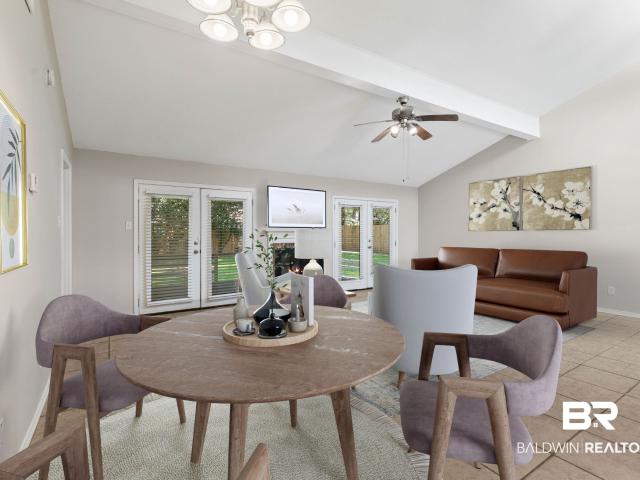 107 Wild Oak Drive