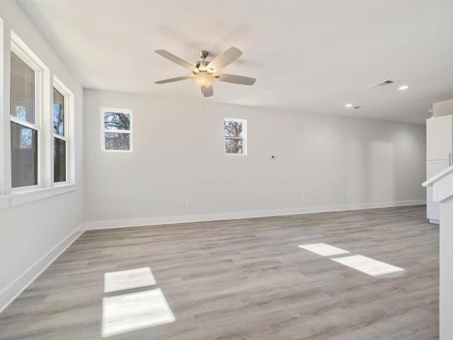 107 Wilkes St
