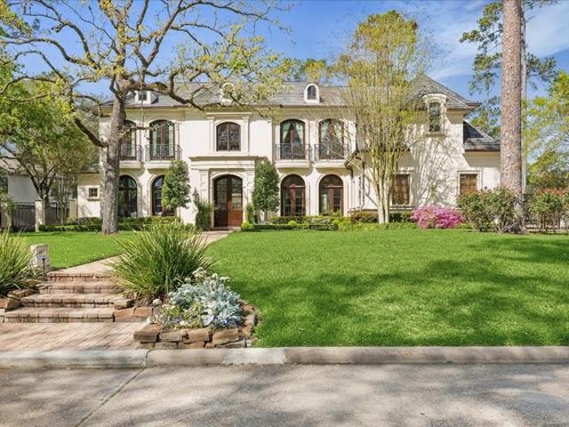 107 Willowend Dr, Hunters Creek Village, TX 77024