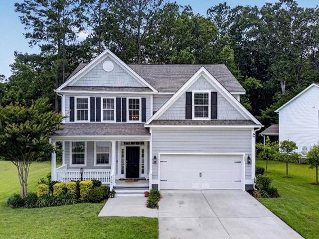 107 Windward Dr, Summerville, SC 29485