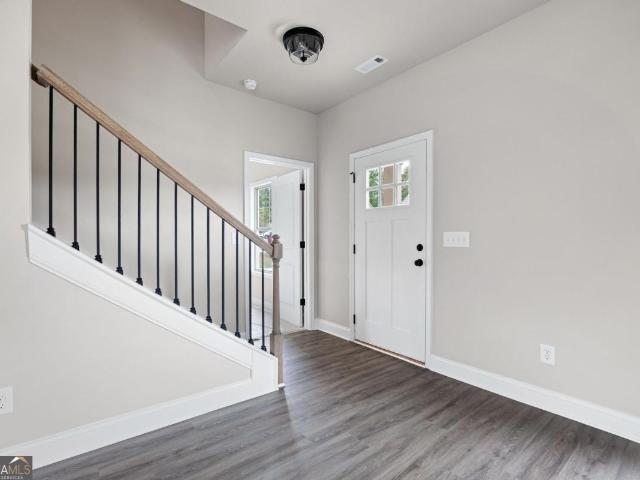107 Winston Way