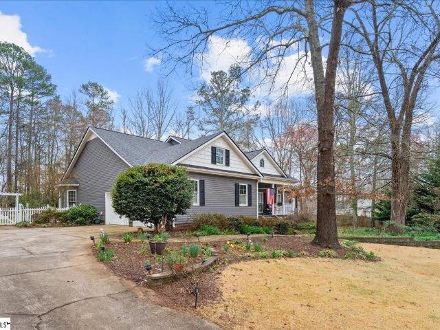 107 Wrenfield Ct, Piedmont, SC 29673 | MLS #1584
