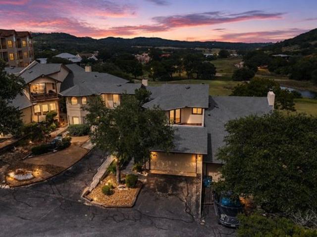 107 Tapatio Dr E, Boerne, TX 78006
