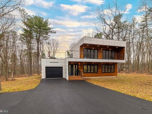 107 Teliha Dr, Lehighton, PA 18235