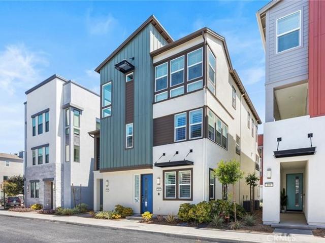107 Tenor, Irvine, CA 92618