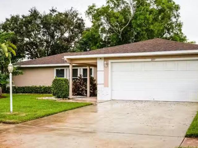 107 TIMBER RUN W, RIVIERA BEACH, FL 33407 Single Family Reside.