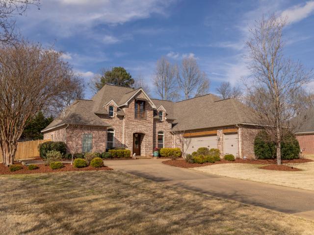 107 Turnberry Lane
