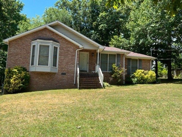 107 Valley Rd, Dickson, TN 37055