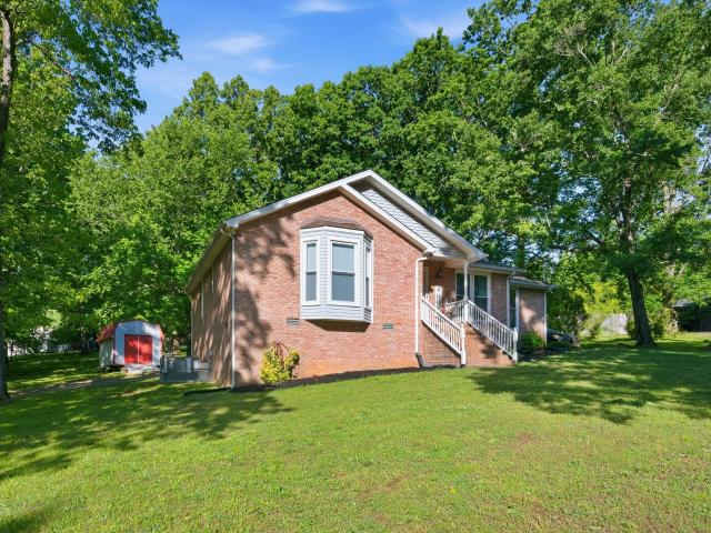 107 Valley Rd