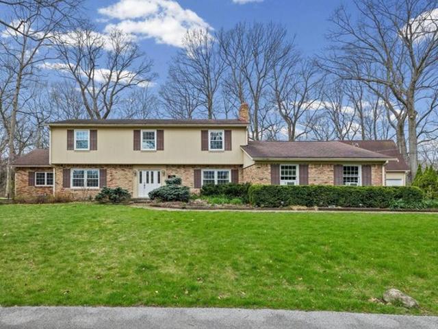 107 Valley View Ct, West Lafayette, IN 47906