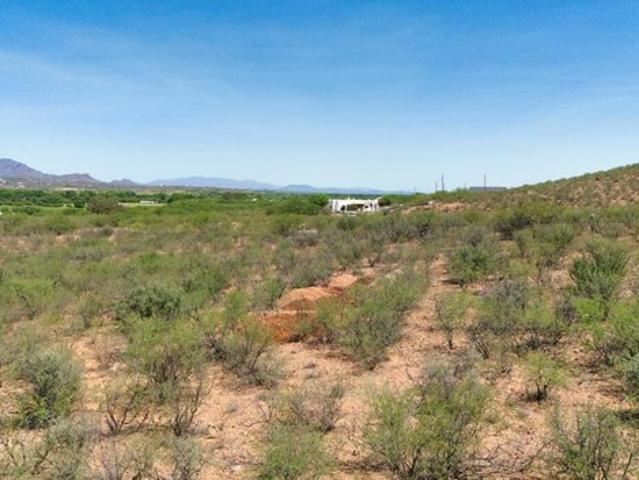 107 Vereda Mirasol Unit 4, Rio Rico, AZ 85648