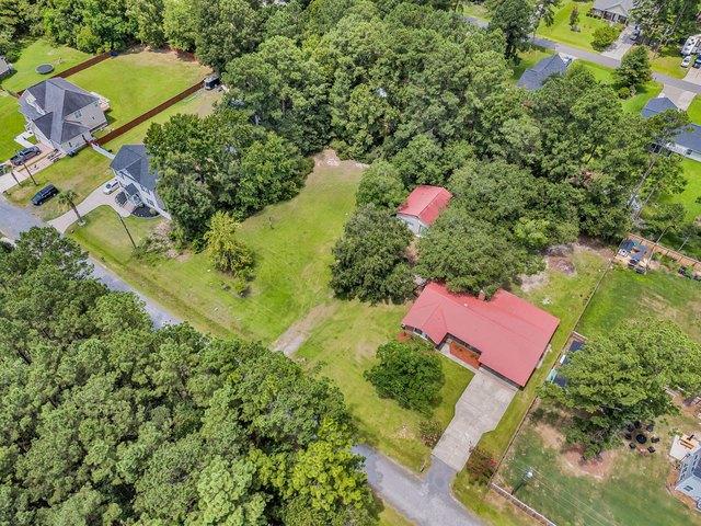 107 Young Dr, Summerville, SC 29483