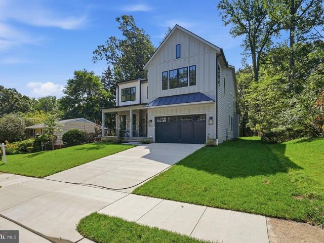 107 Yeonas Drive Se