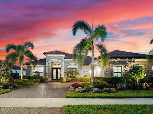 10840 Whisk Fern Dr, Venice, FL 34293