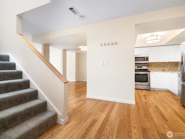 10840 NE 35th Place # 2