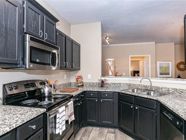 10840 State Bridge Rd, Unit 807, Johns Creek, GA 30022 | MLS #7762 | Compass
