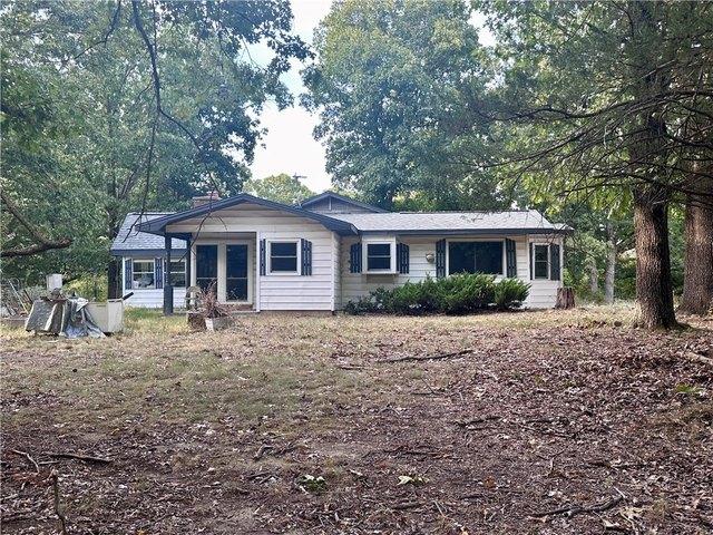 10841 W High Meadows Dr, Rogers, AR 72756