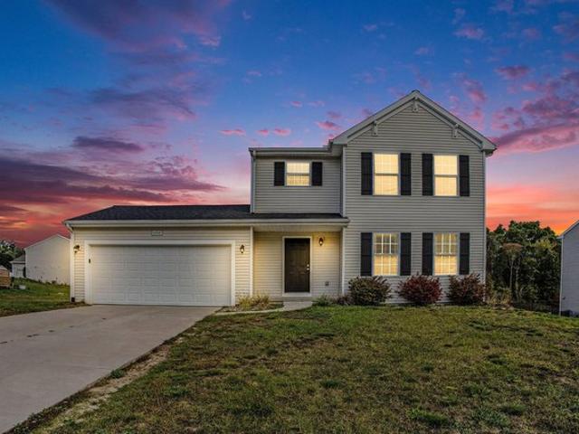 10841 Carmen Oak Dr SE, Lowell, MI 49331